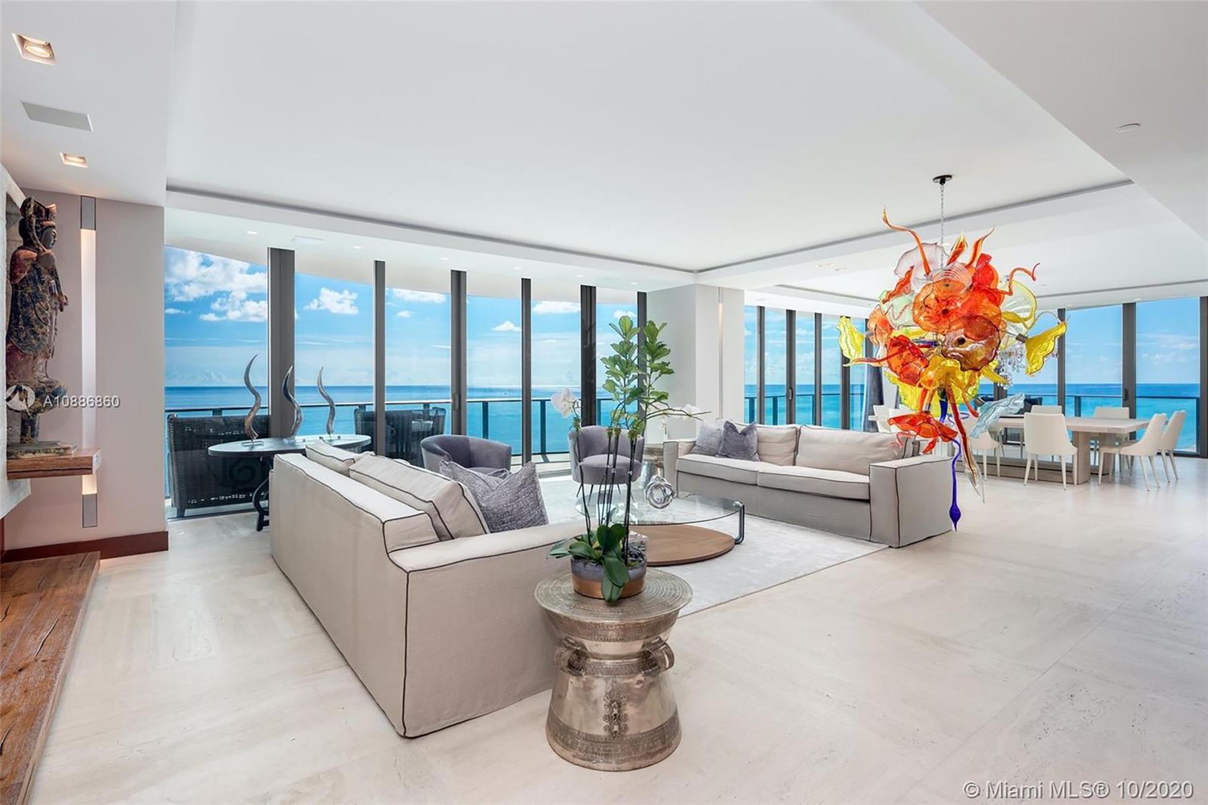 The Many Miami Homes Of Messi - Miami Luxury Homes